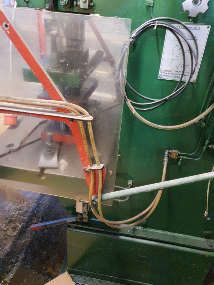 Lot 23 - Mi-Flues Ltd - Peaker Pattinson (Auctioneers) Ltd